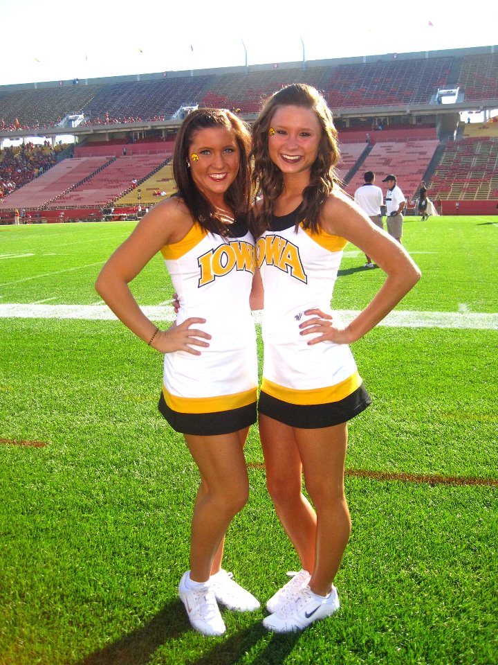 NFL and College Cheerleaders Photos: Iowa Cheer & Dance Squads Deliver