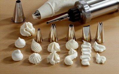London Bakery: Cake Icing and decorating – A beginners guide
