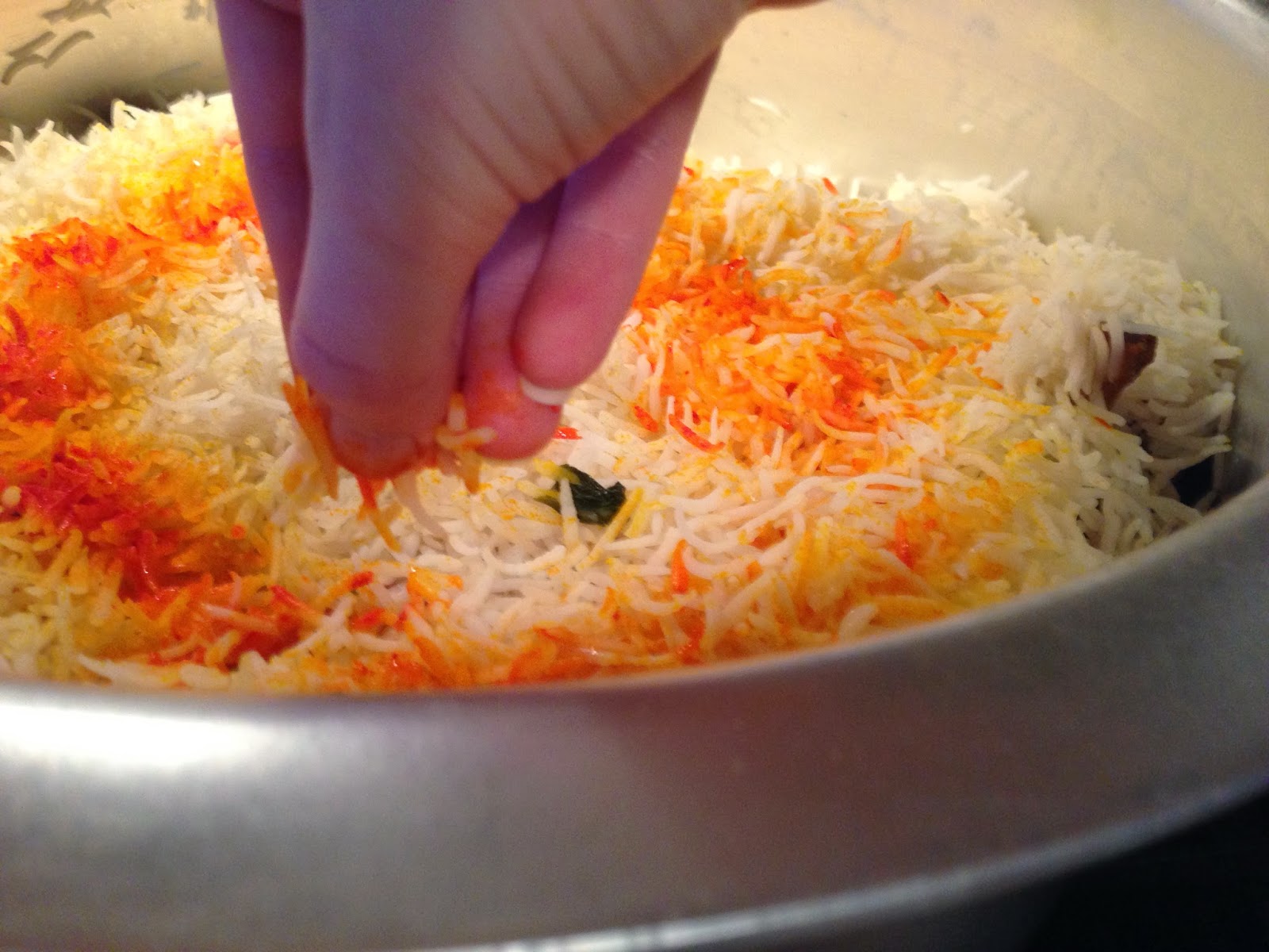 Achi Gori Bivi: Chicken Biryani (Flavorful Rice & Chicken dish)