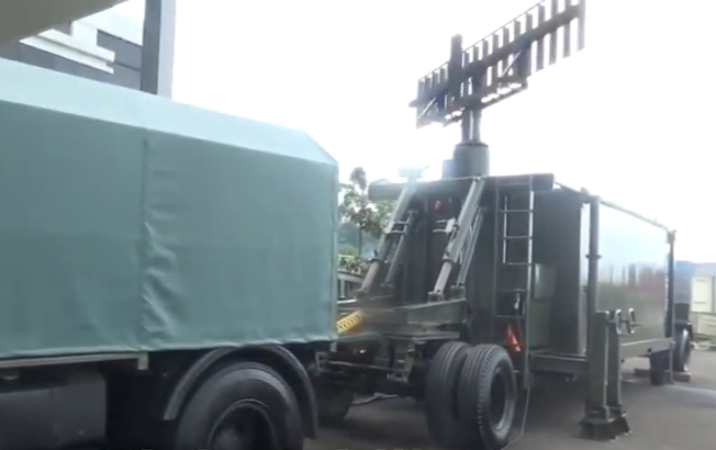 DEFENSE STUDIES: Radar Weibel Dipasang di Satrad 215 Congot, Kulonprogo