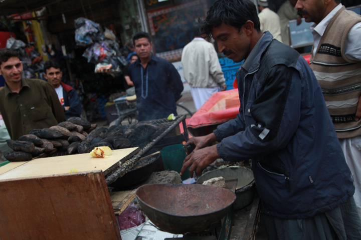 Gourmalicious-Food Writing and Photographs: Snacks on the go ...