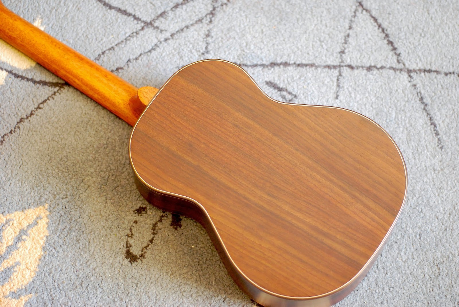 Kremona Coco Tenor Ukulele - REVIEW