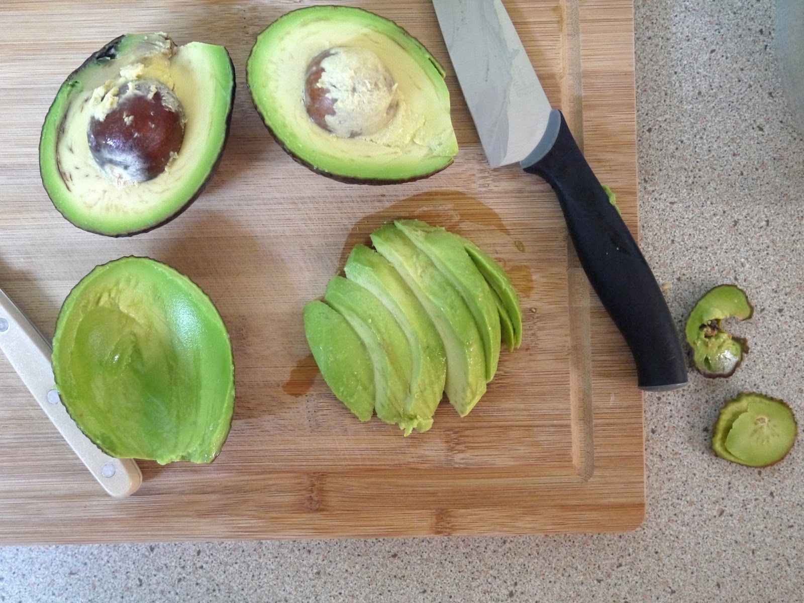 This Muslim Girl Bakes: Tandoori Chicken Sandwiches with Smashed Peri ...