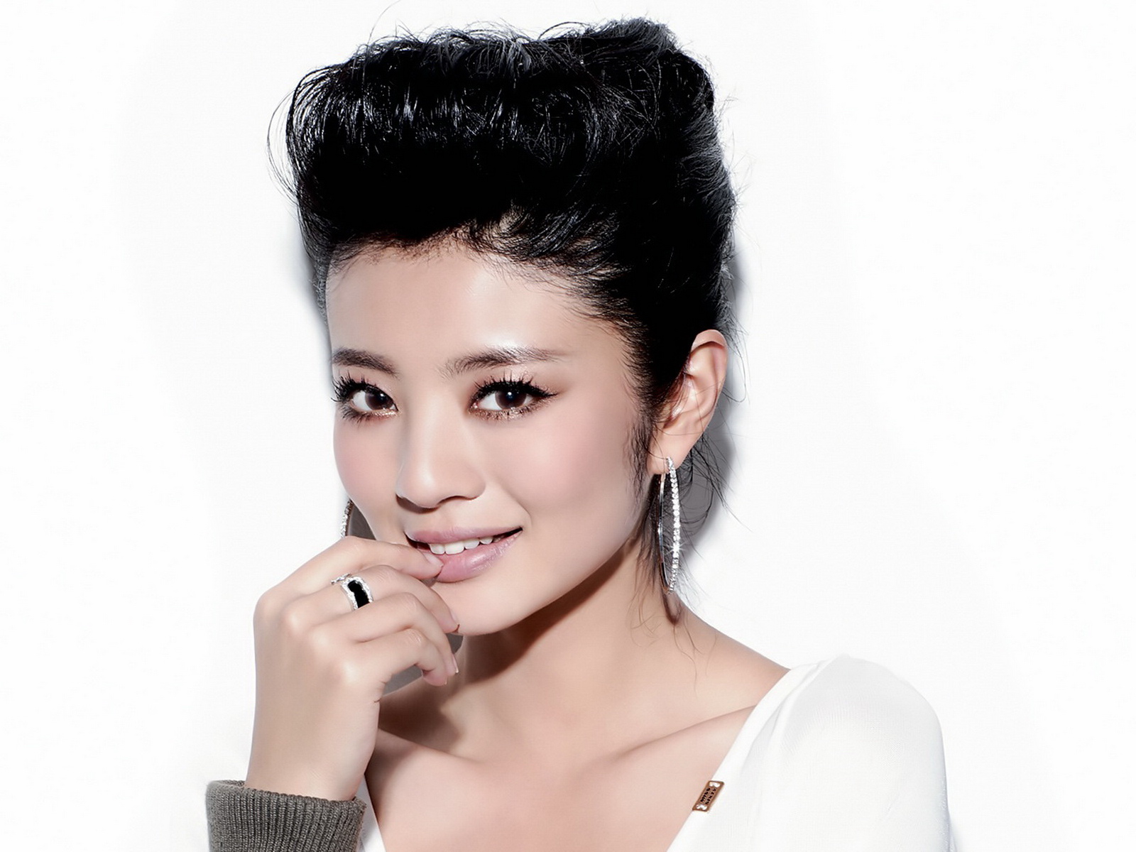 An Yi Xuan (Hollywood Star) | WALL PAPERS AND PHOTOS