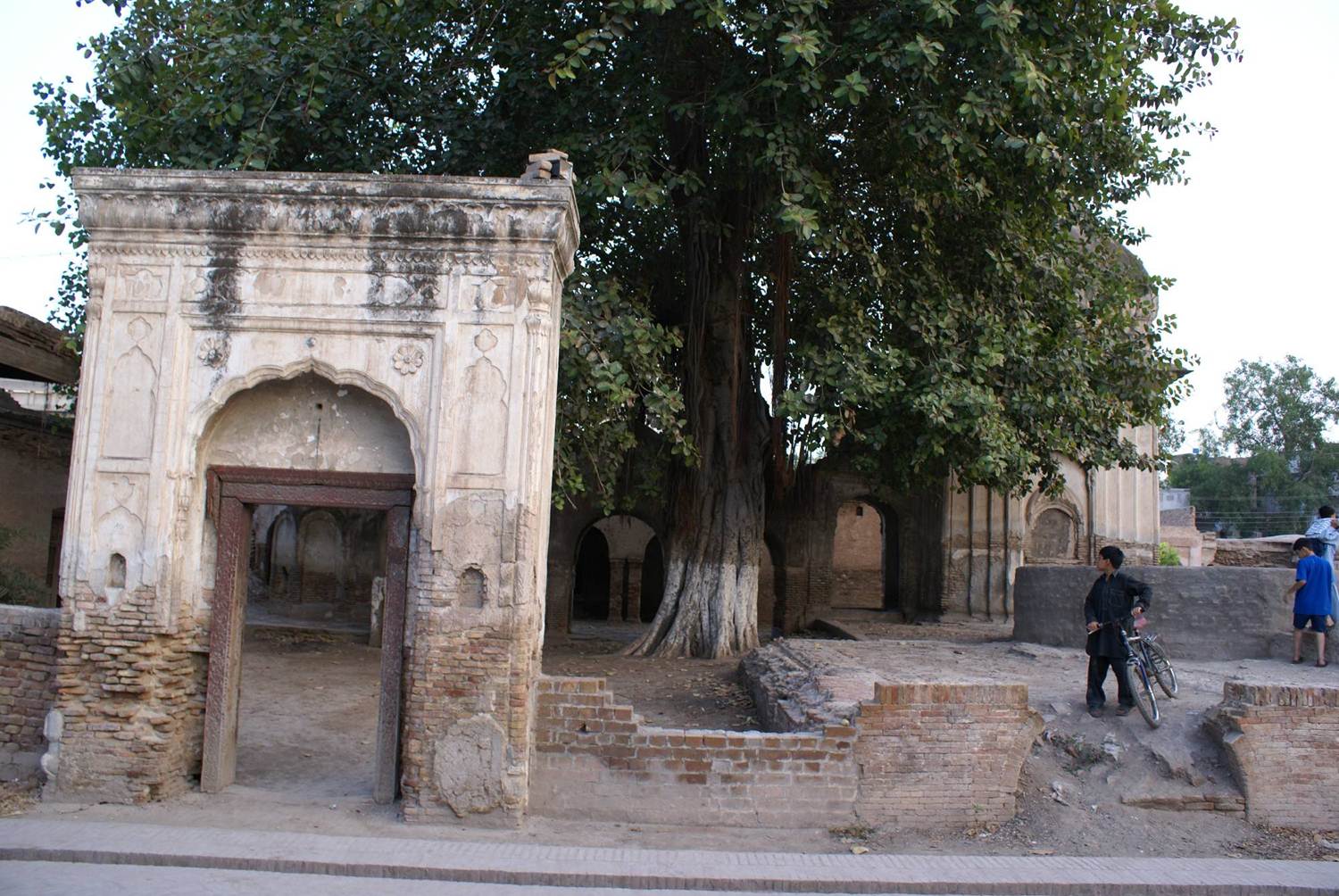 Empire's Last Casualty: Gor Khatree (Gor Khuttree) Shiva Mandir (Hindu ...