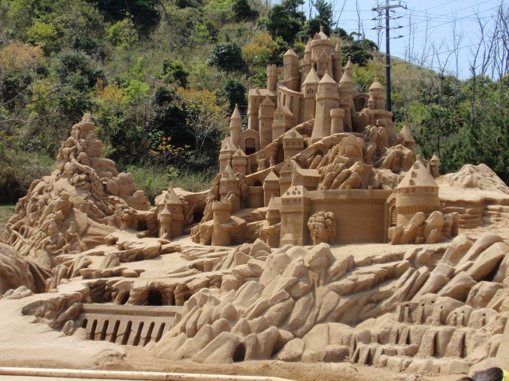 Amazing Sand Castles - Bellisima