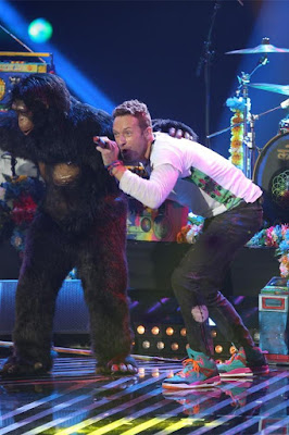 El Lavadero de las Muñecas: EL NUEVO VIDEO DE COLDPLAY CAUSA GRAN POLÉMICA