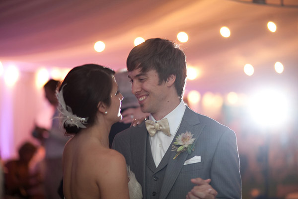 Fiore Fresco: Real Wedding: Jennifer + Brandon's Romantic Garden Wedding