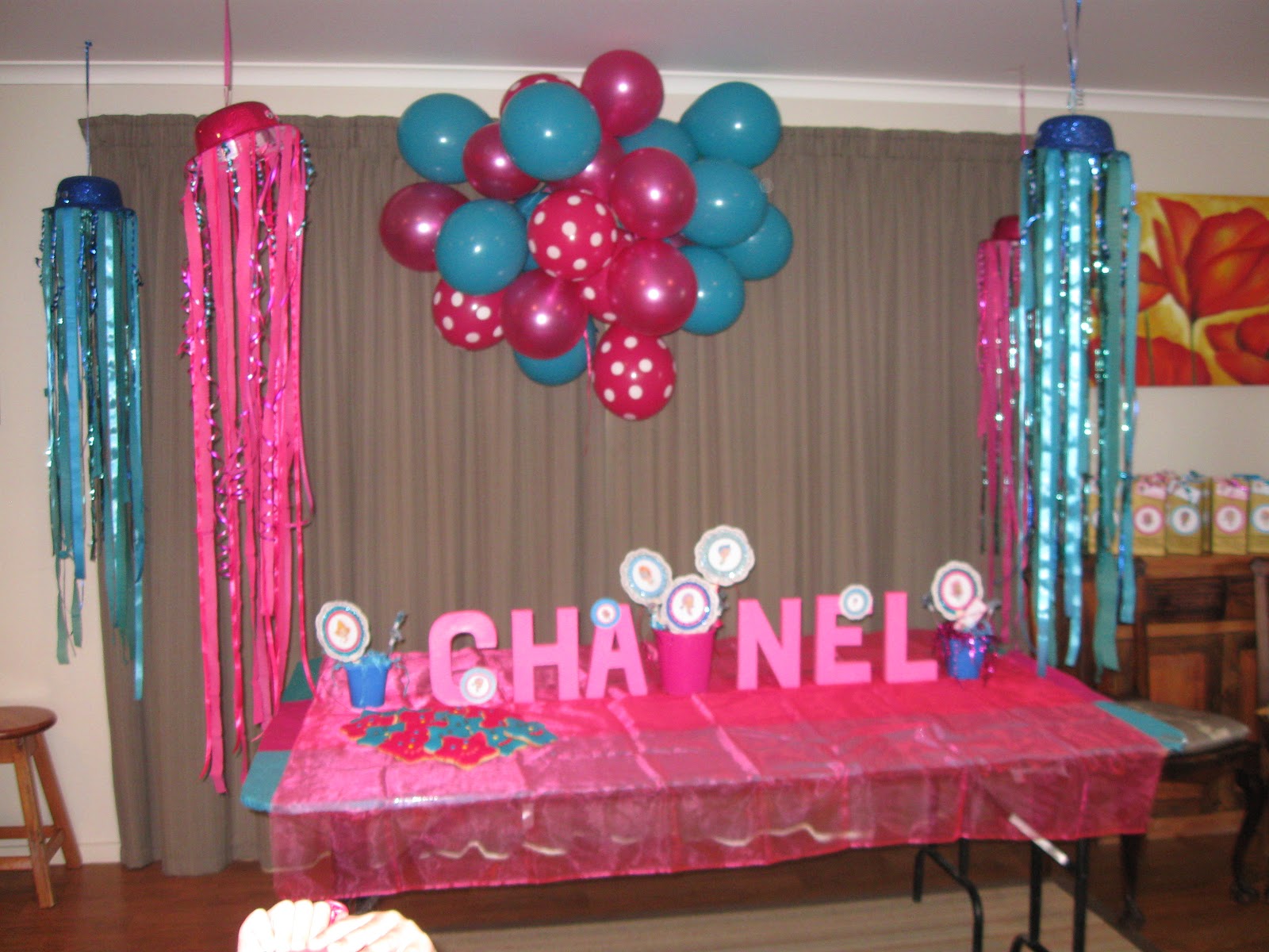 Tussen niks en nêrens: Chanel se verjaarsdag partytjie