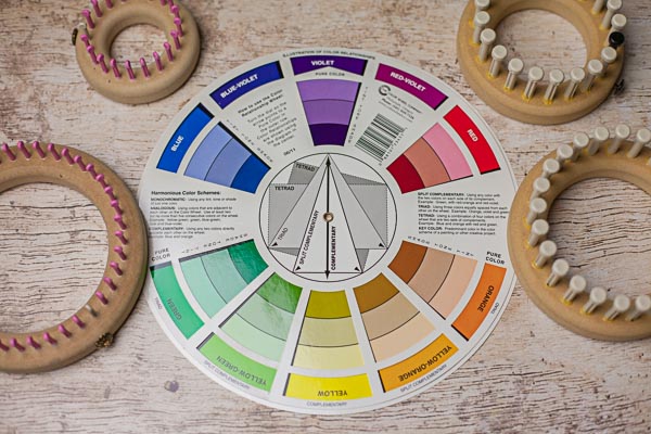 Finding Color Inspiration For Loom Knitters! | Loom Knitting by This ...