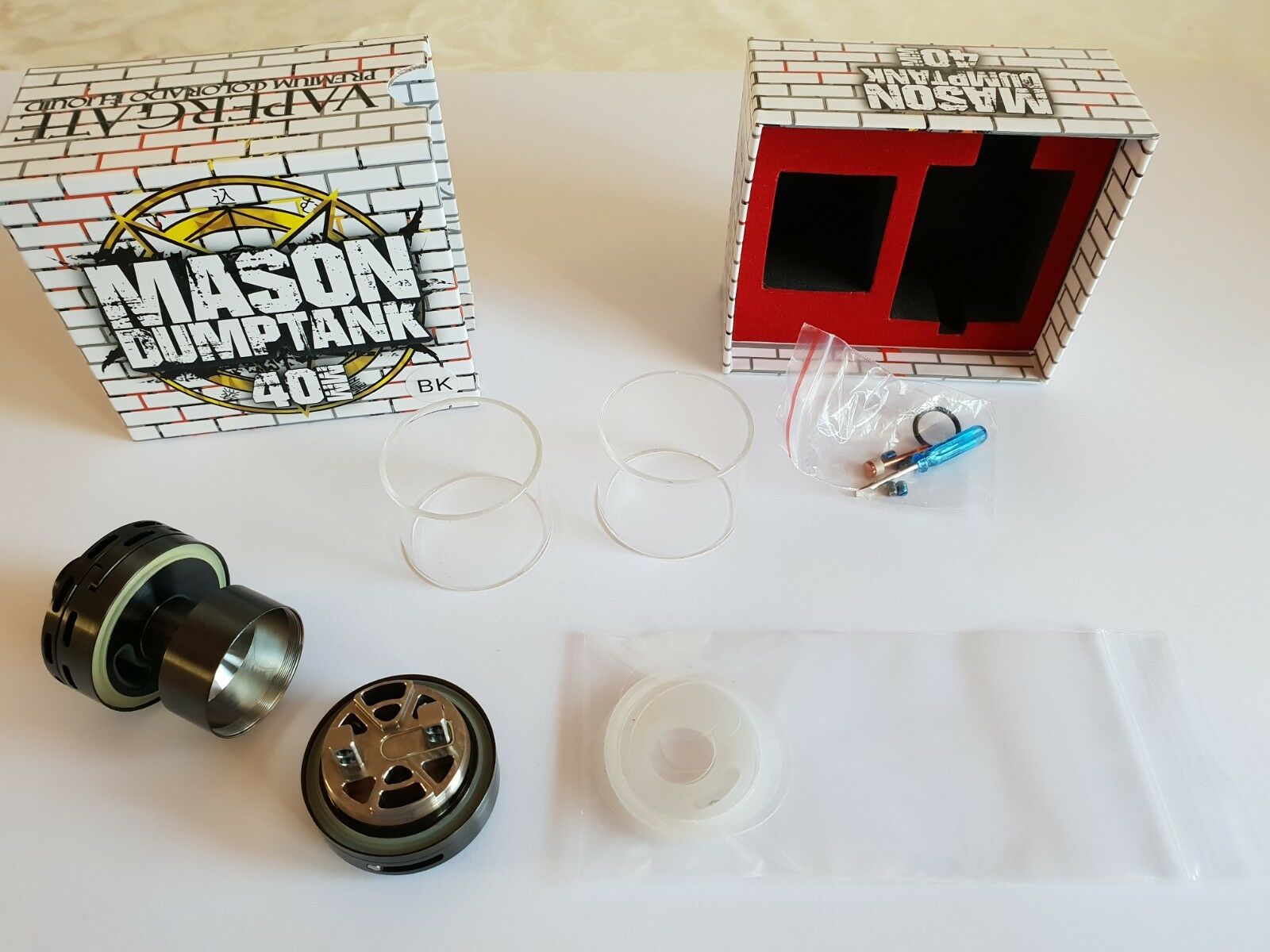 die grossen und gaanz grossen Verdampfer: Mason Dumptank 40 RTA by ...