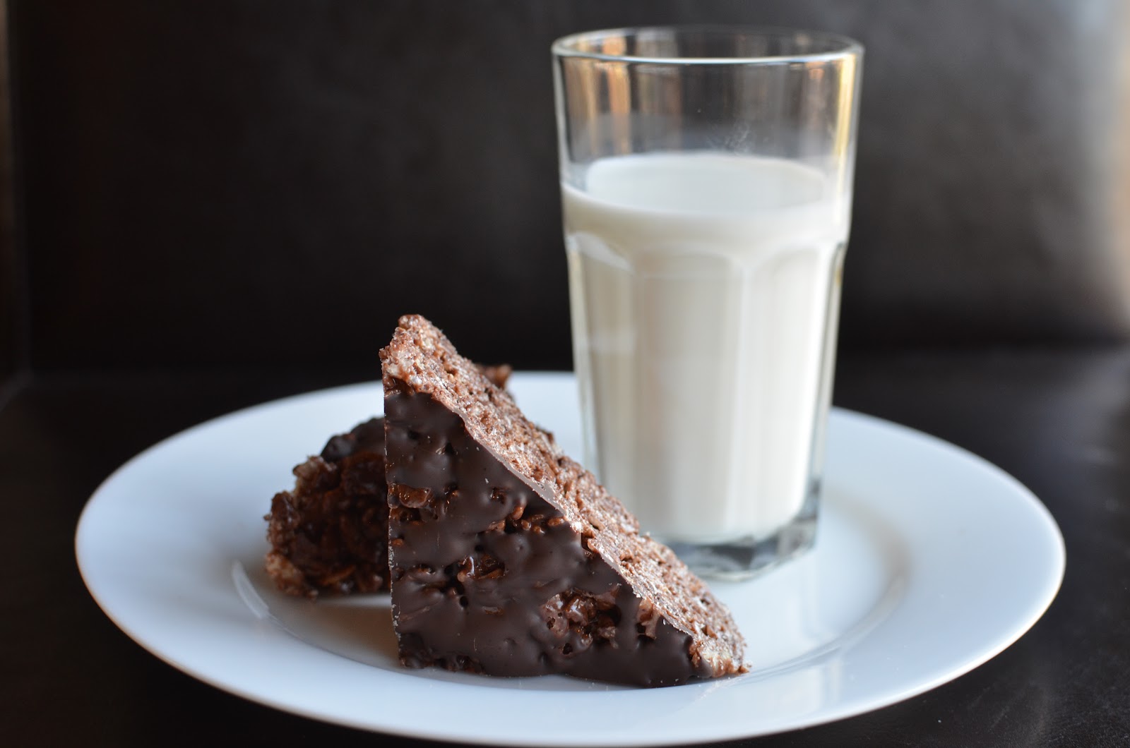 Playing with Flour: Chocolate rice crispy treats