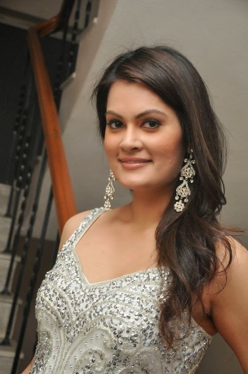 Angela Kumar Latest Hot Stills