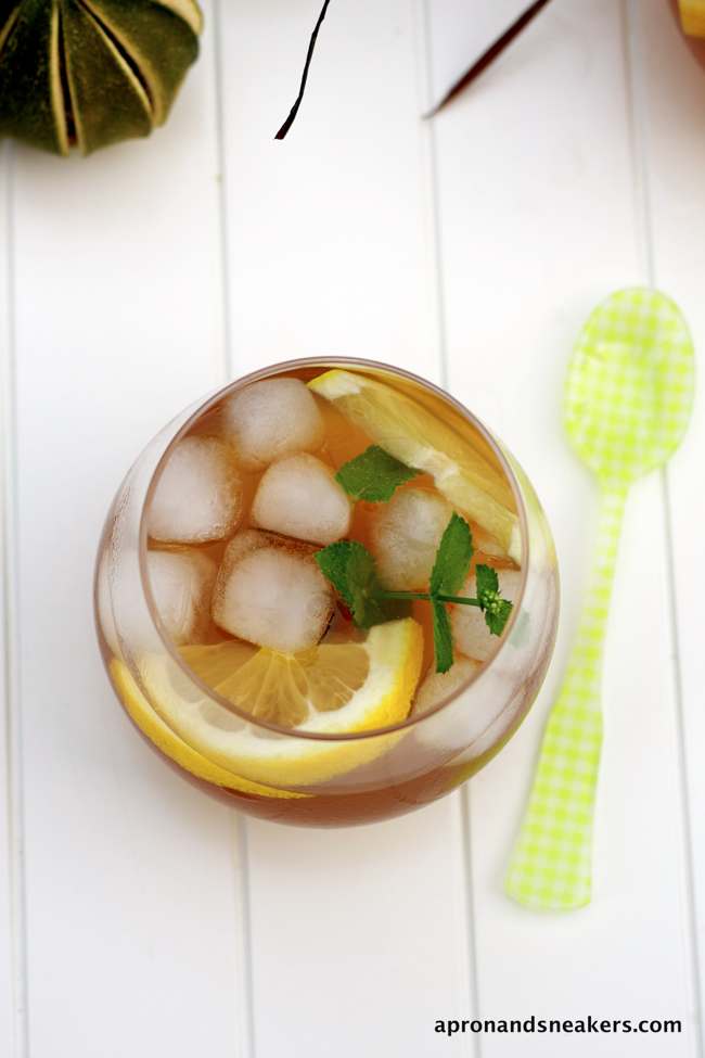 Simple Lemon & Lime Tea with Mint