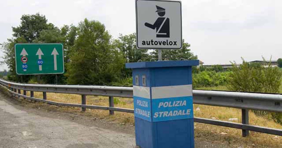 Multa autovelox: dopo quanto arriva a casa? Come fare ricorso?