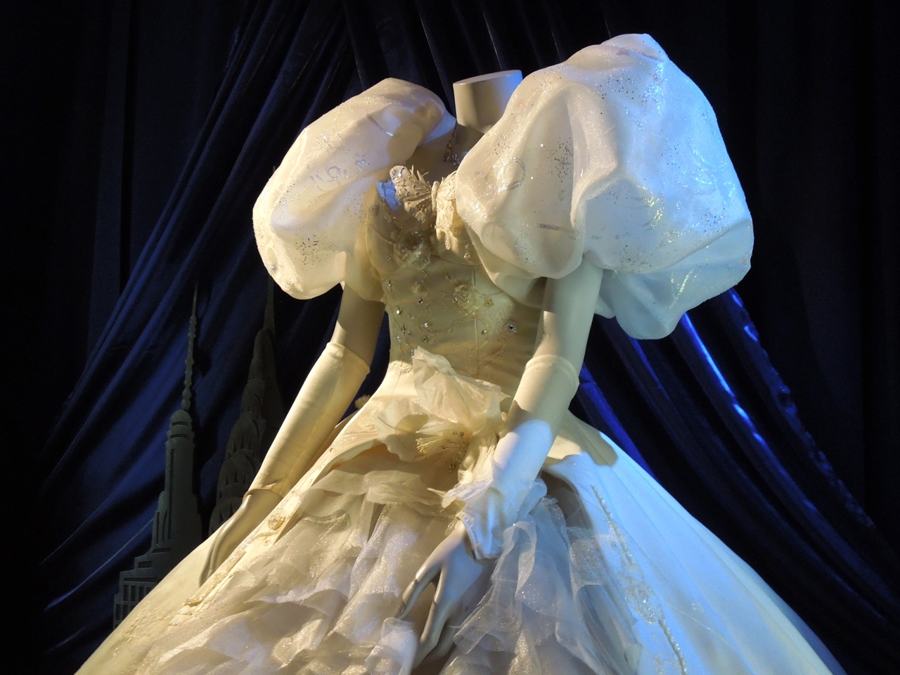 Giselle fairytale gown worn by Amy Adams in Enchanted on display ...