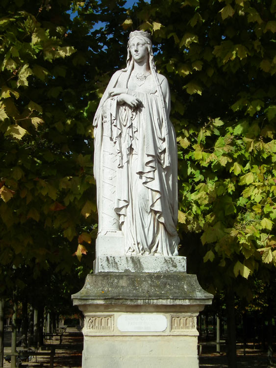 Days on the Claise: Monday is Queens Day: 1 - Ste Clotilde