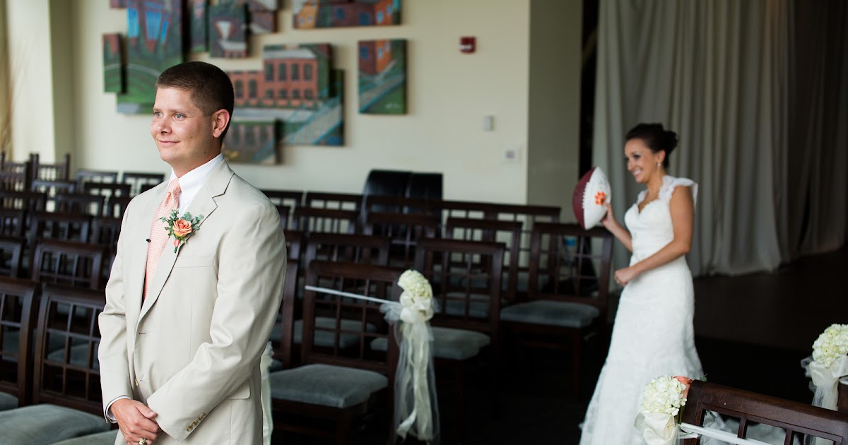 LAURA COX : Wedding Wednesday: Our First Look