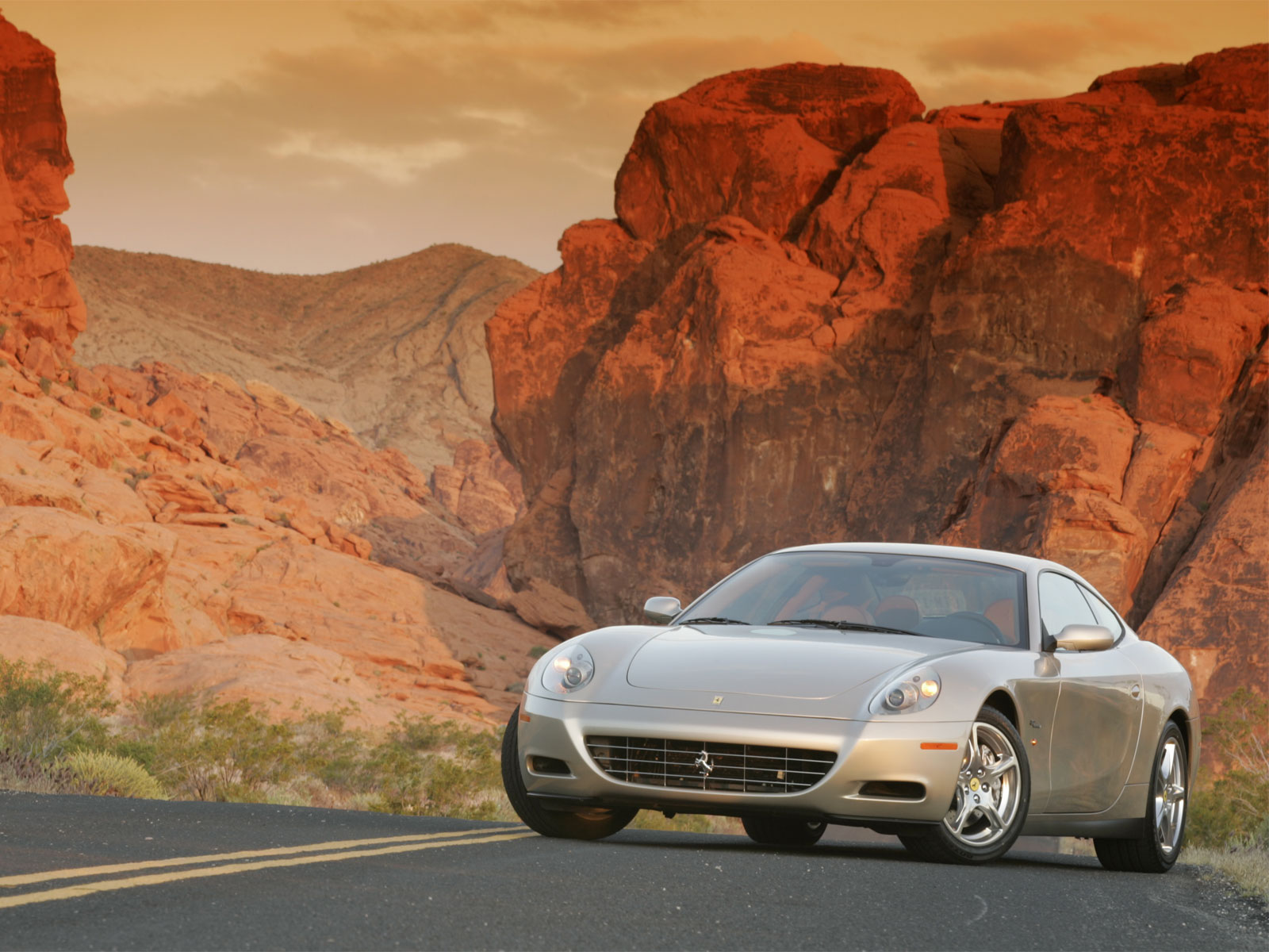 Top 50 Most Dashing And Beautiful FERRARI Car Wallpapers In HD