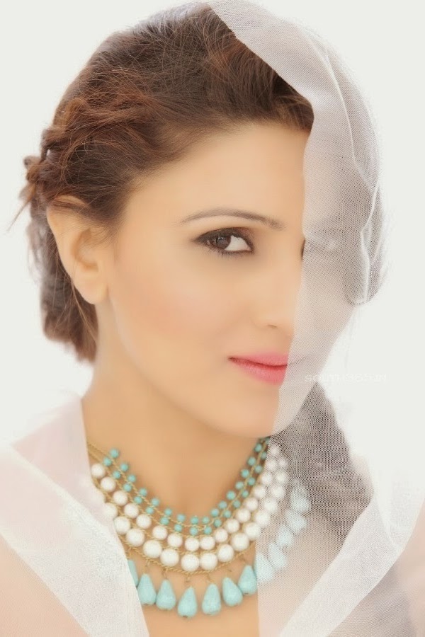 INDIAN BEAUTIES: INAYAT