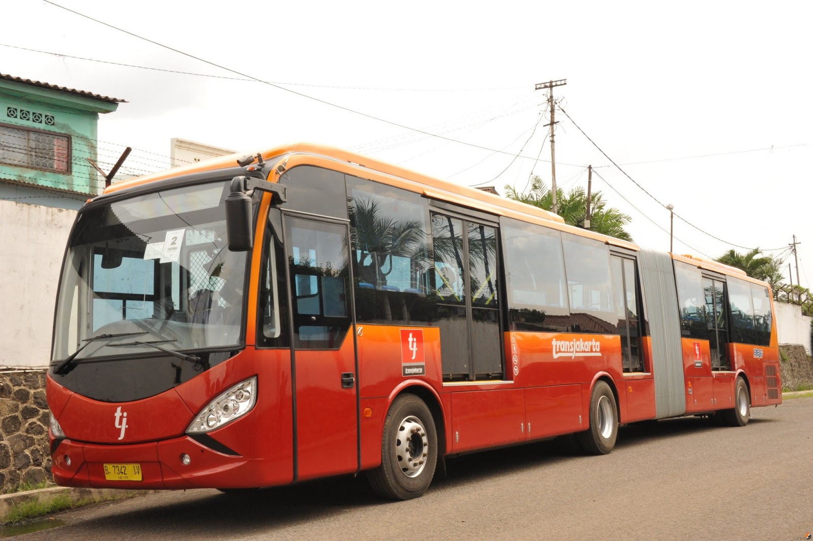 Teknologi Indonesia dan Dunia Terkini: Peluncuran 18 Inobus Produksi PT ...