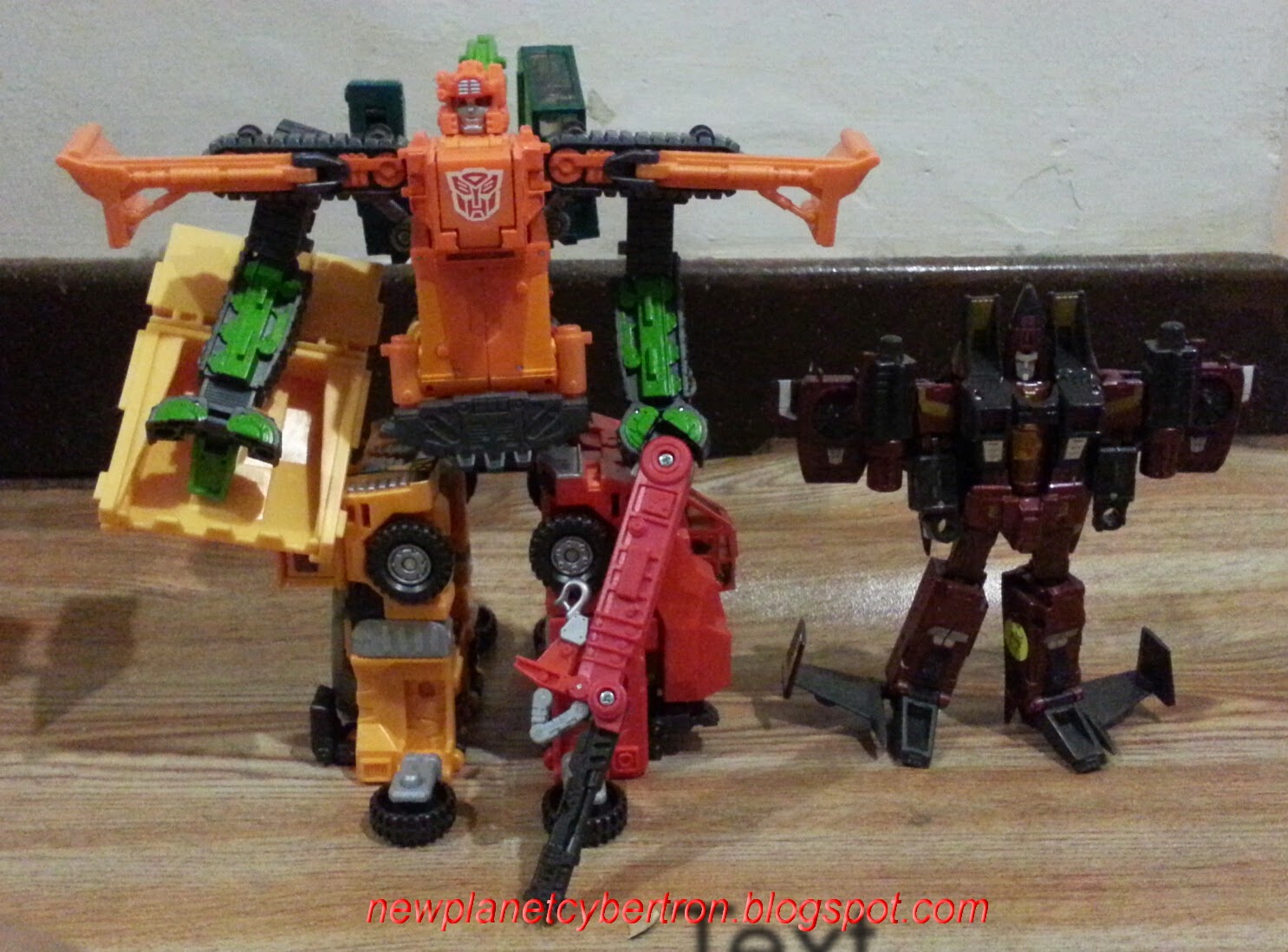 New Planet Cybertron: Transformers Review: Build King (Car Robots ...