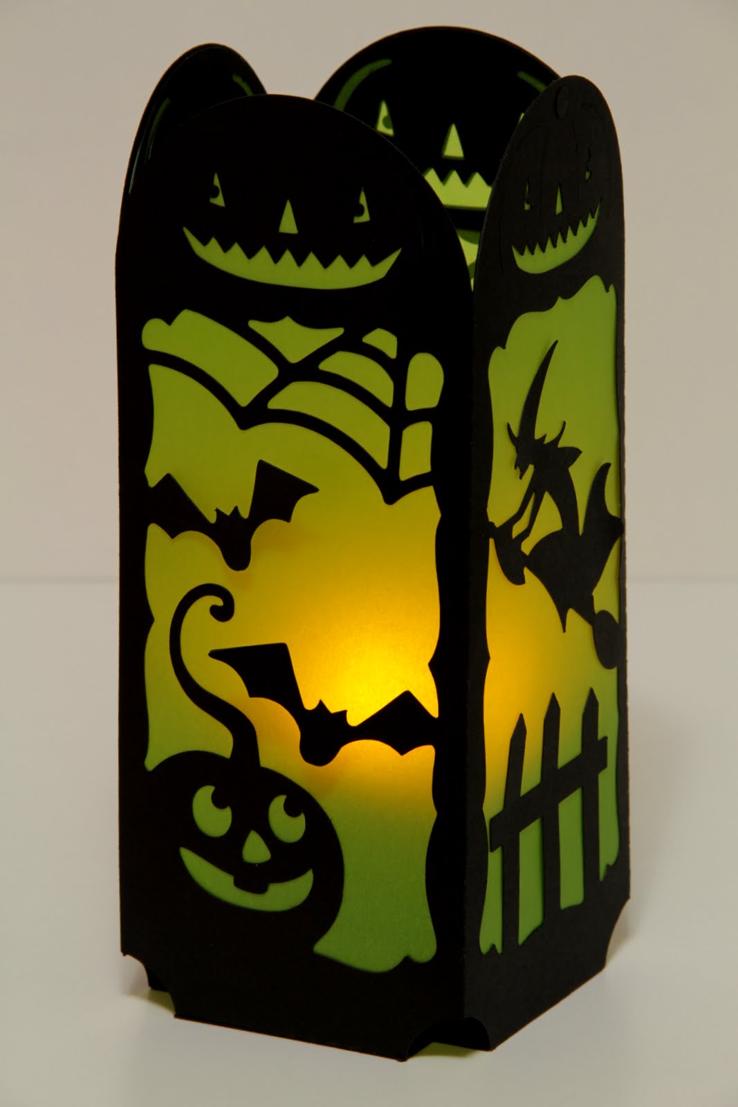 The Paper Boutique: Happy Halloween Lanterns