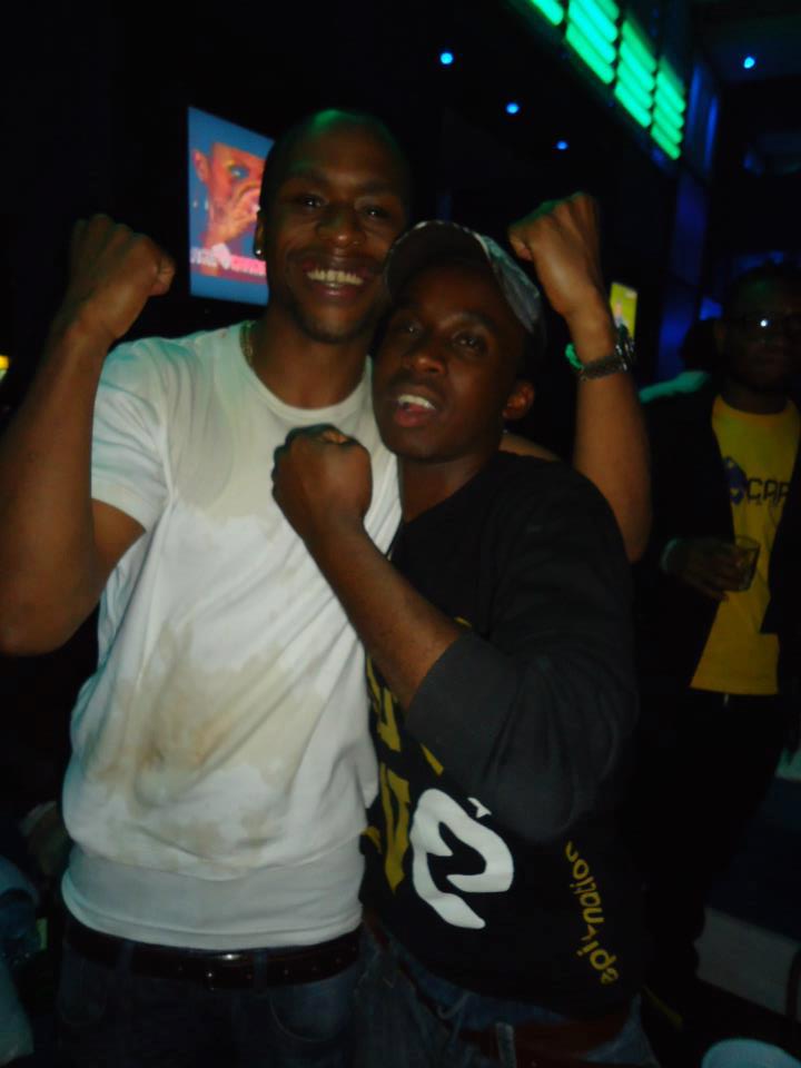 Ian Mugoya Caught Kissing A Man (Photos) - Nairobi Wire