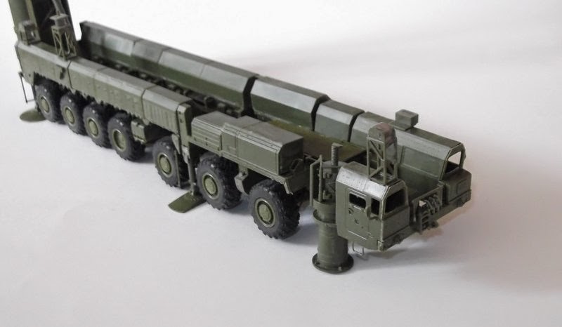 Gulumik Military Models: Topol M SS-25 Sickle 1/72 Zvezda 5003