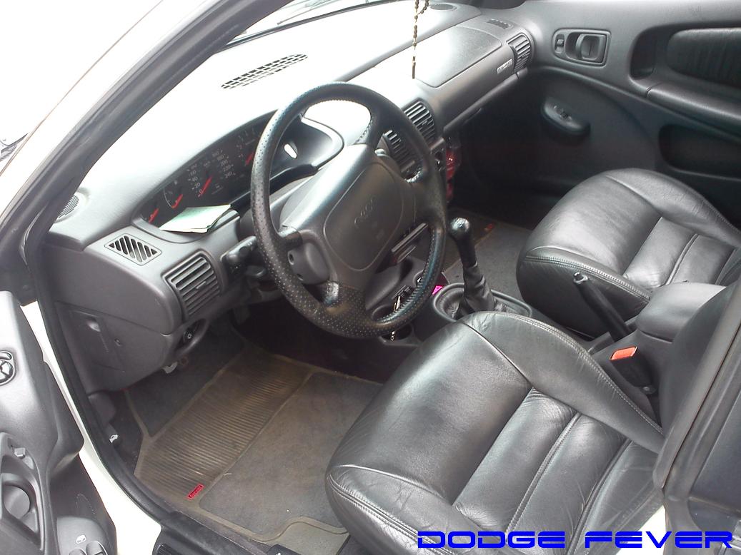 Dodge Fever: Chrysler Neon LE 1997 2.0 do meu pai