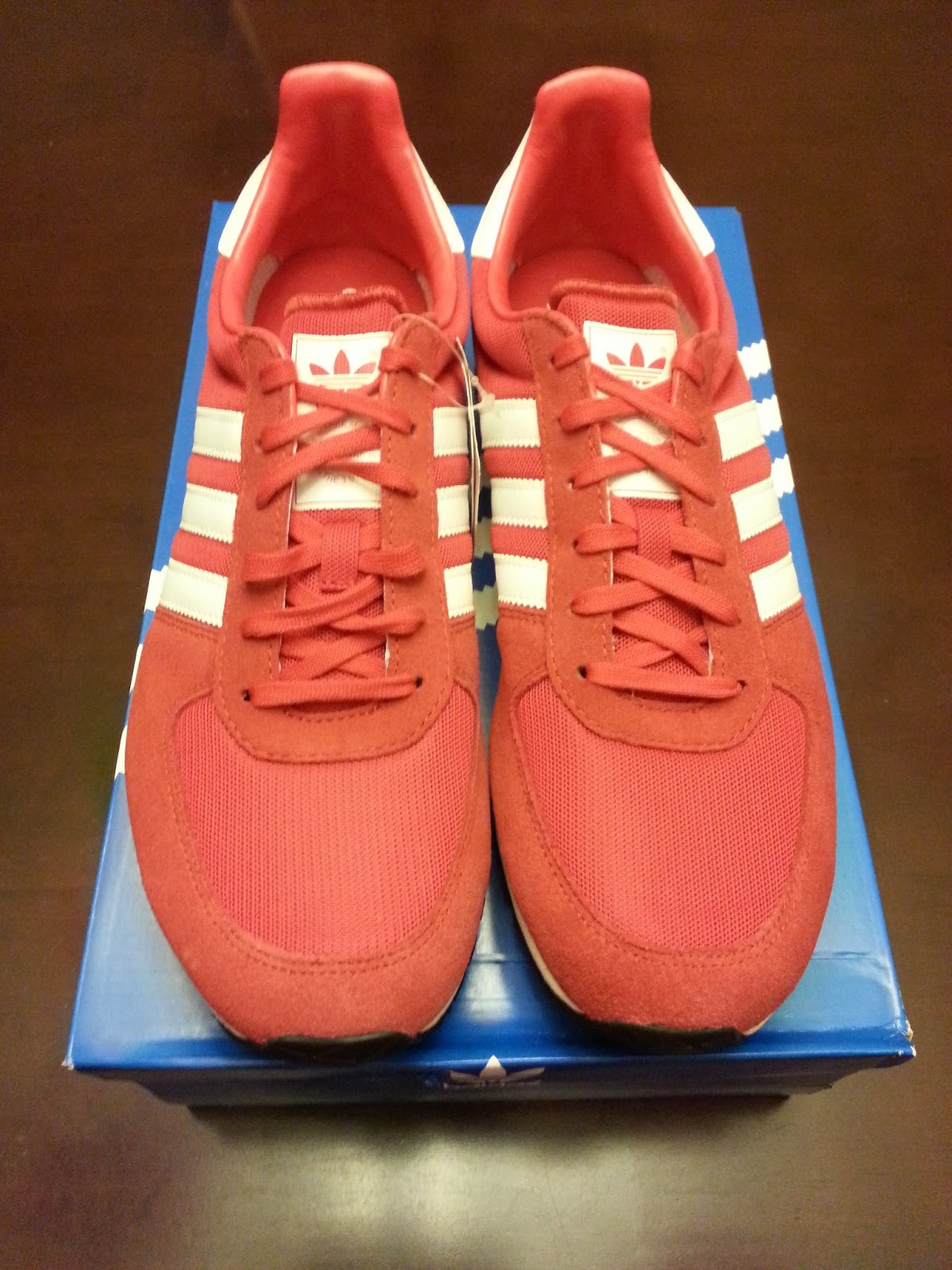 Adidas Collection: Adidas Originals Adistar Racer NC in Red