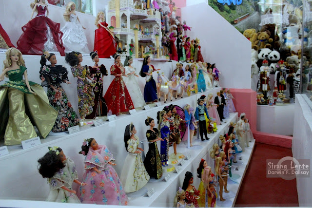 SIRANG LENTE | TRAVEL & HIKE: International Doll House (Museum ...
