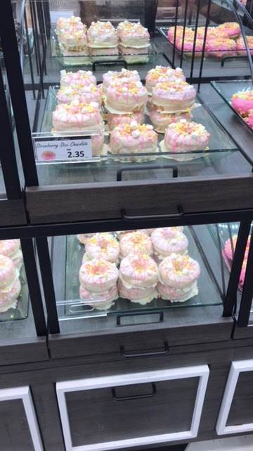 Jalan Jalan Cari Makan: Roti di Aeon Mall Kuching Sarawak