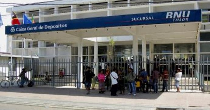 - TIMOR AGORA: BNU iha Timor-Leste simu sertifikadu hosi investidor ...