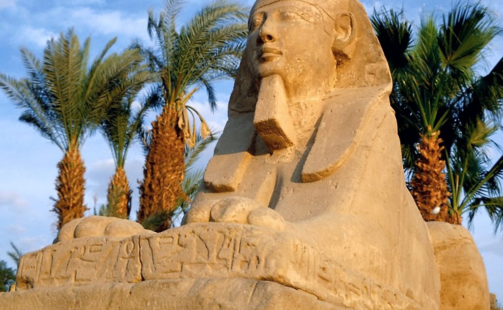 Sphinx Wallpaper | galaReal