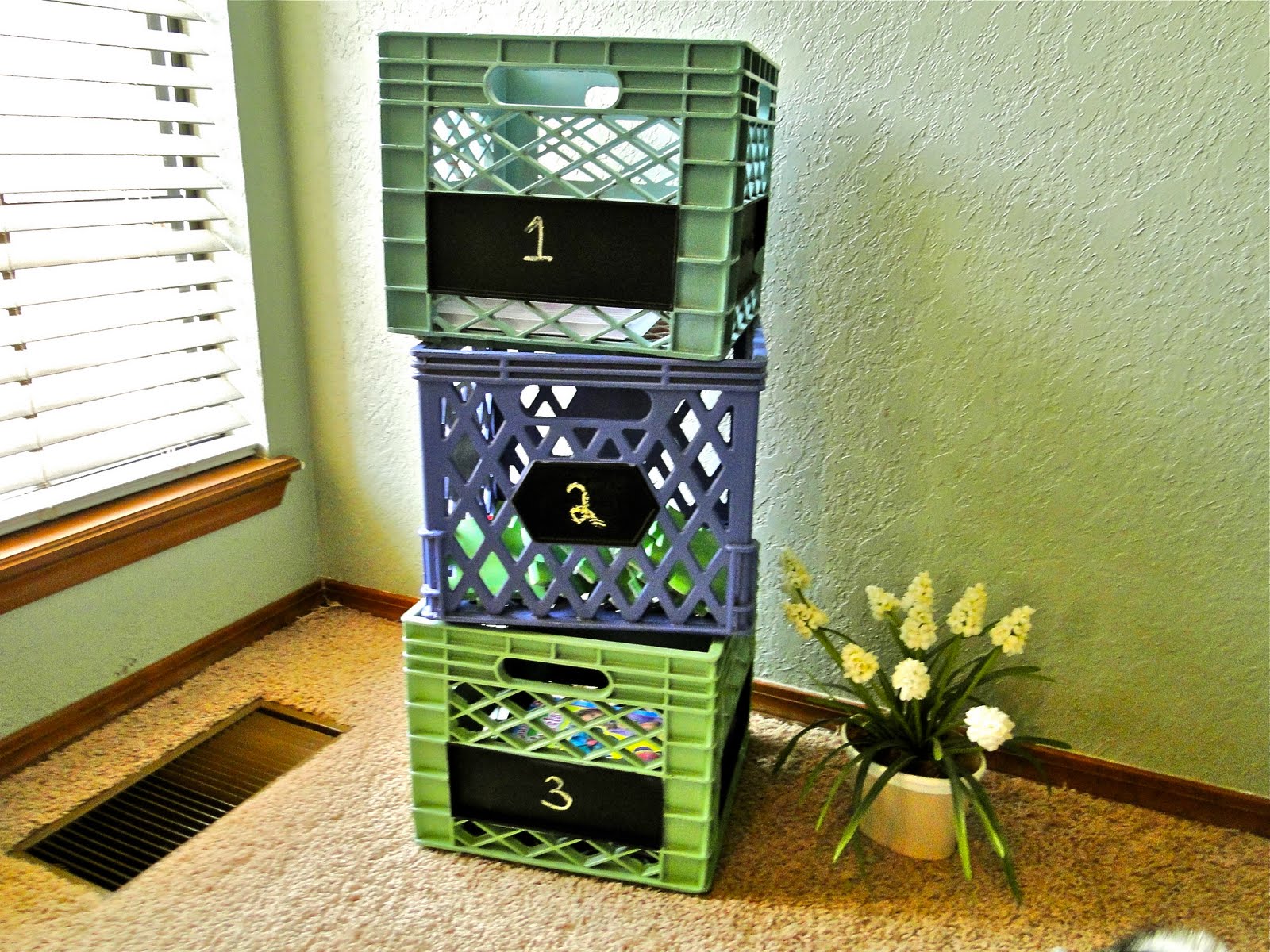 Quirky Essentials: QUIRKY: Upcycled Milk Crate Project