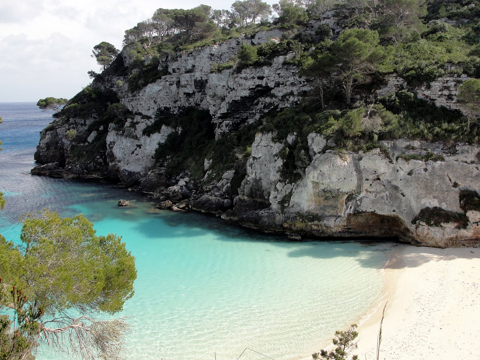 ALBERG JUVENIL SA VINYETA -CIUTADELLA DE MENORCA-: Playas paradisiacas