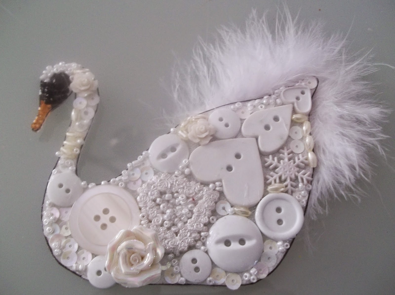 Too Much Craft Too Little Time: Pretty White Button Mosaic Swan ...