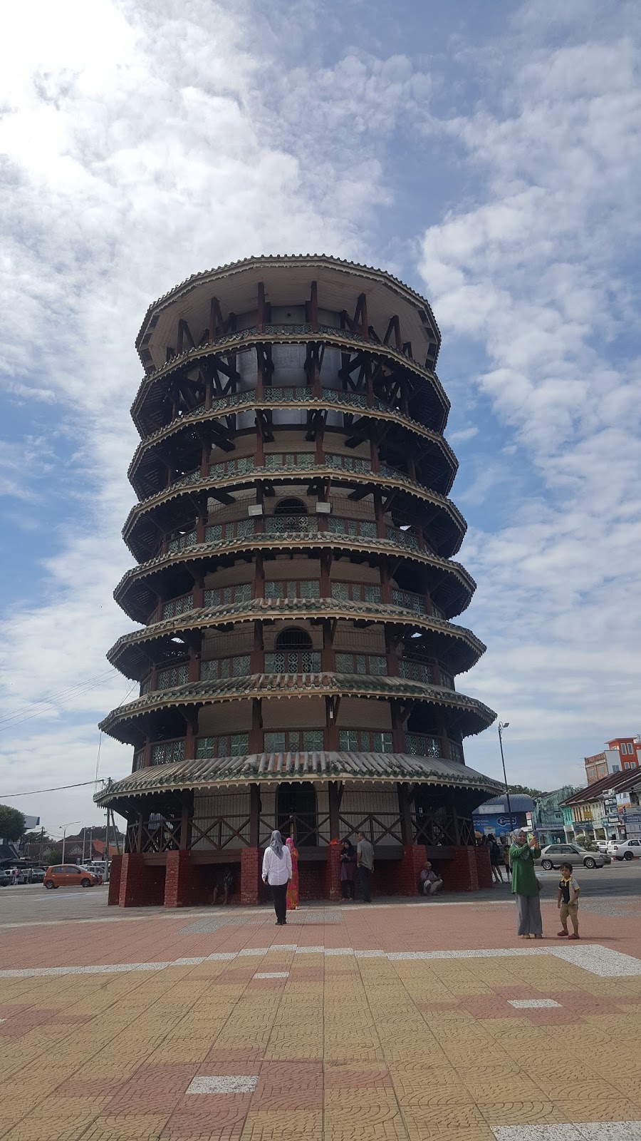 this is my blog: Menara Condong Teluk Intan