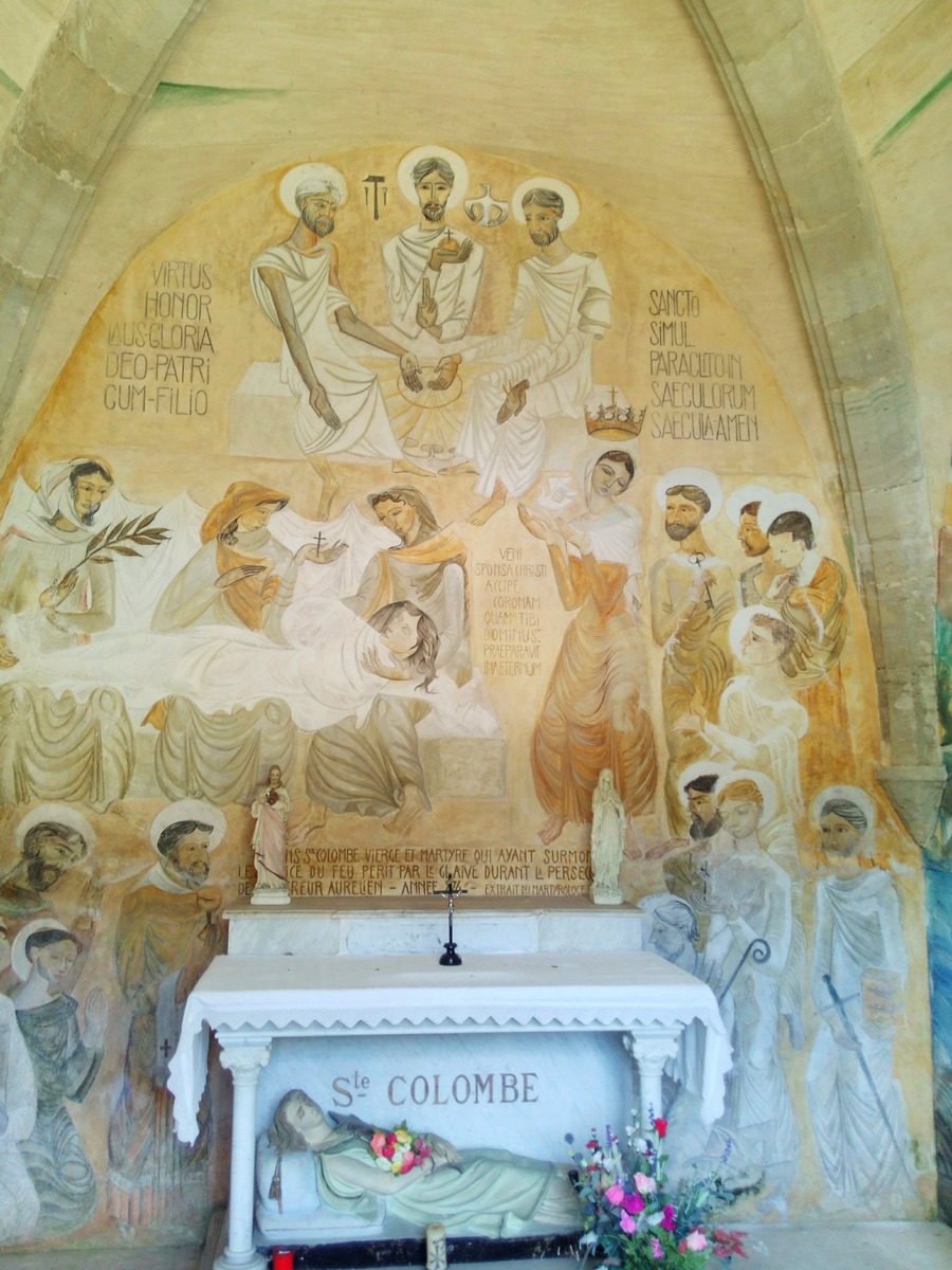 hérault insolite: la chapelle de sainte Colombe