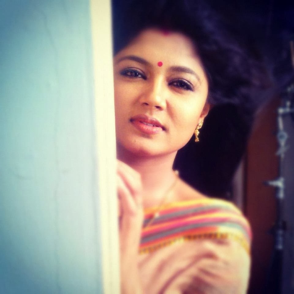 Modern Dhaka: Mousumi Hamid 143 Picture