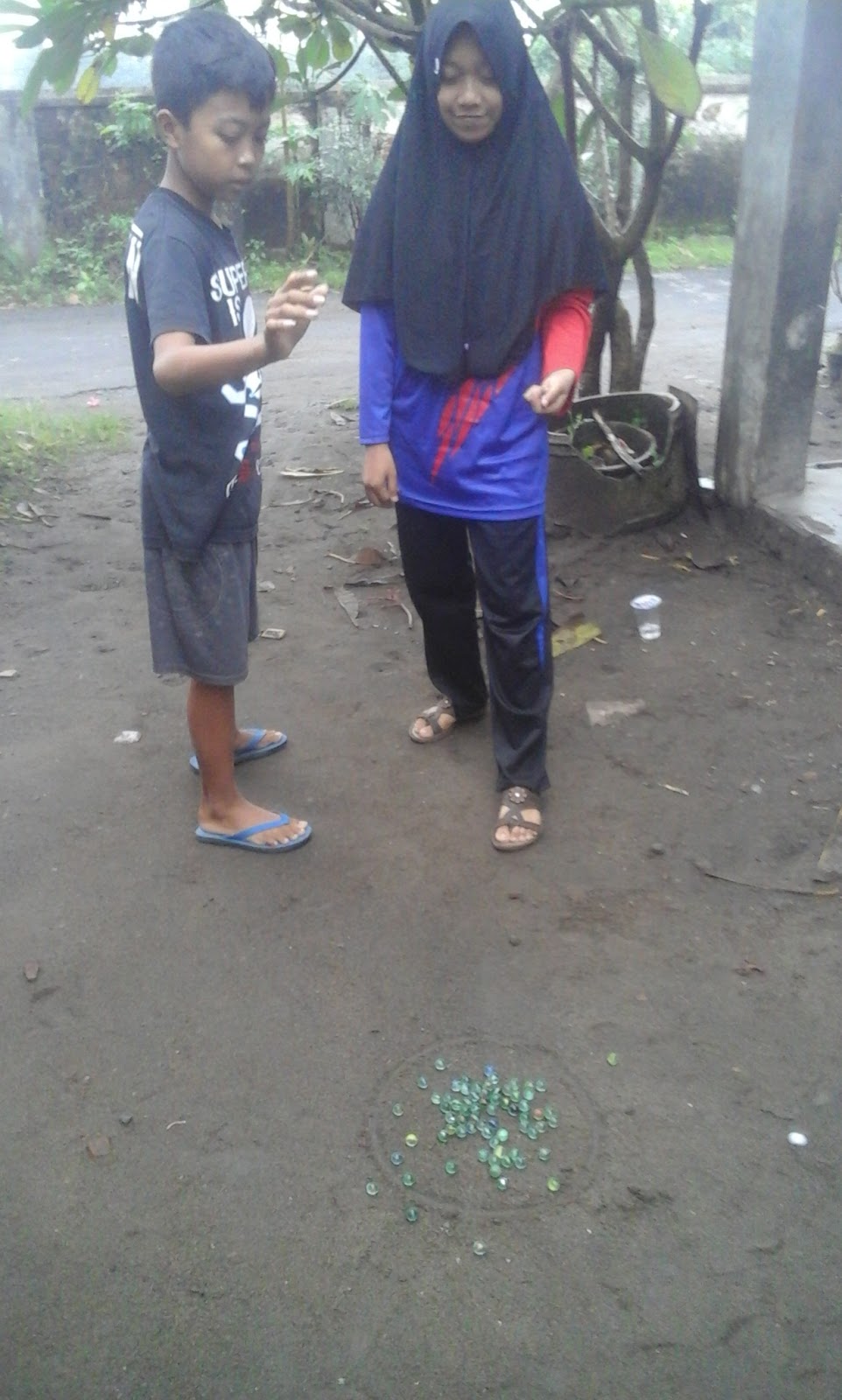 Ayo Dolanan Permainan Tradisional: KELERENG