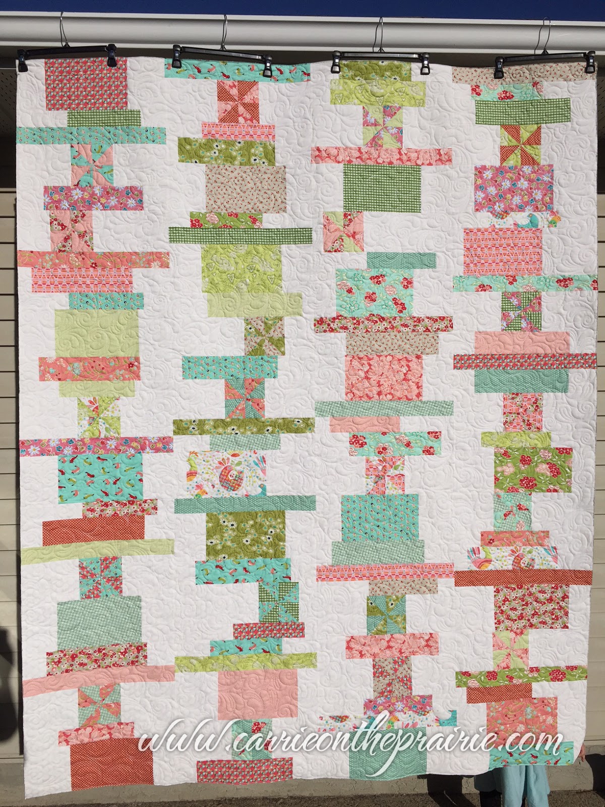 Carrie On The Prairie: Deb and Jane's "Stacked" quilt