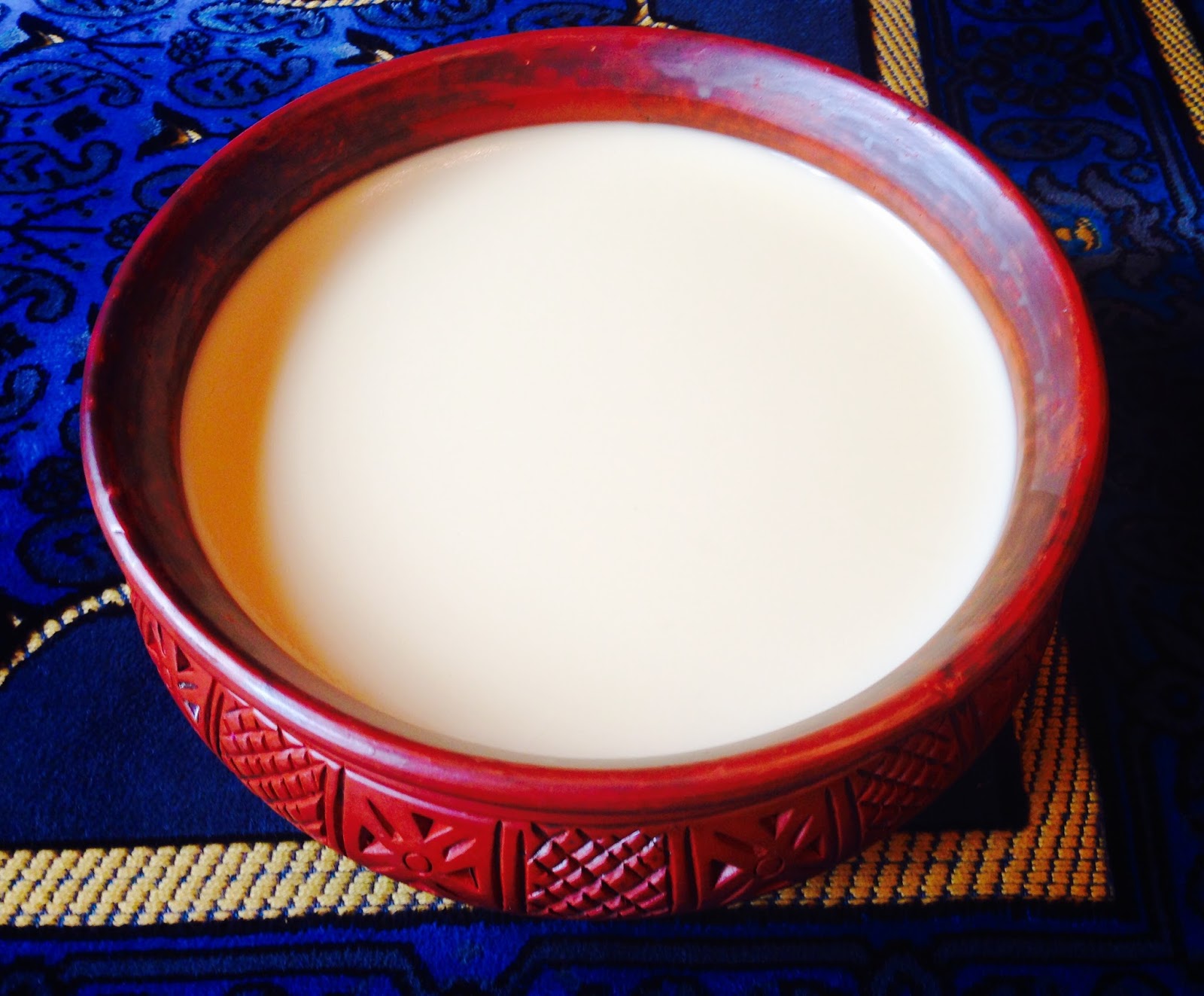 Ashfaq's Jhotpot Recipes: Jhotpot Mishti Doi (Quick Sweetened Yogurt)