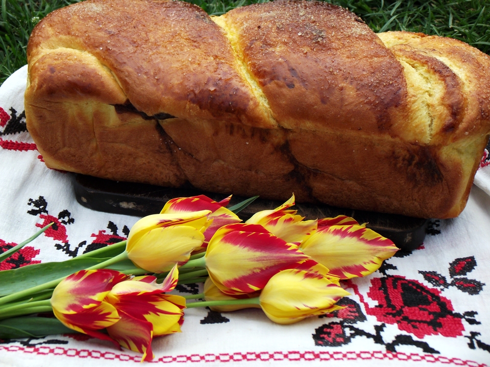 PASTE FERICIT SI LUMINAT! - CAIETUL CU RETETE