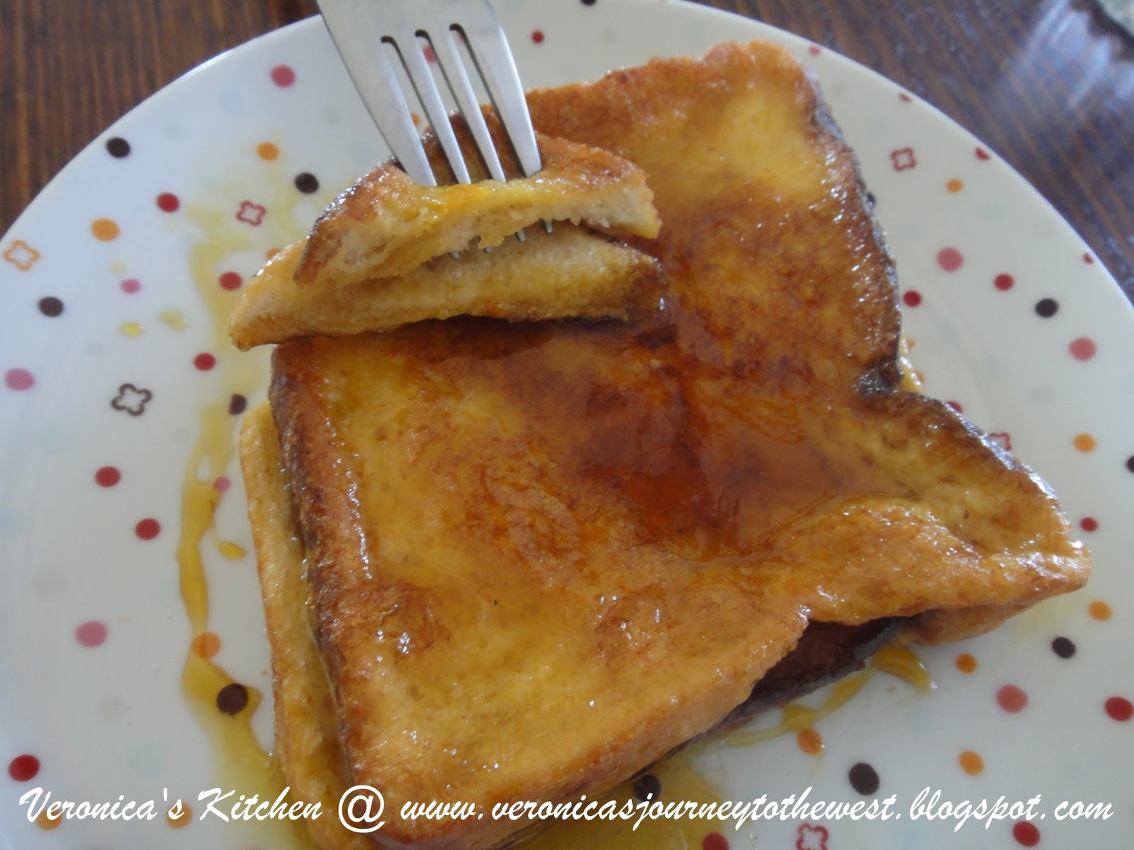 Veronica's Kitchen: French Toast with Strawberry and Maple Syrup and HK ...