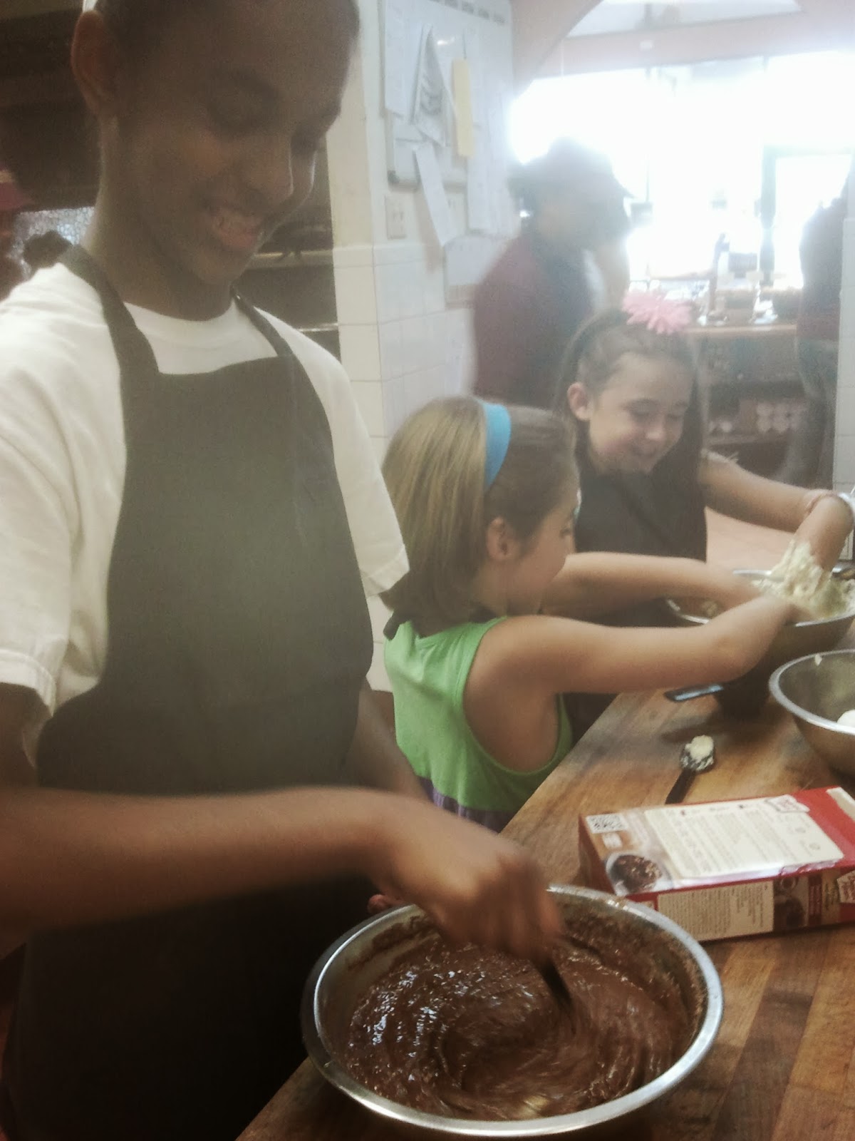 School of Lil' Chefs: Cupcake Wars Lil' Chef Summer Camp Edition