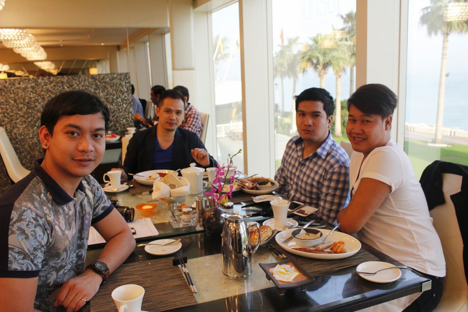 DADAFAB: JUNSUI BURJ AL ARAB RESTAURANT