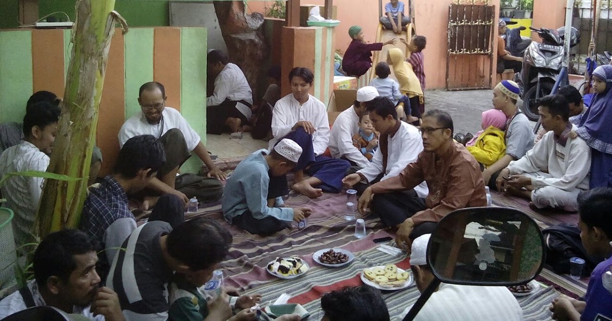 LPPU ARRAHMAH: KAJIAN ILMIAH IV DAN BUKA PUASA BERSAMA WARGA NGAGEL DADI