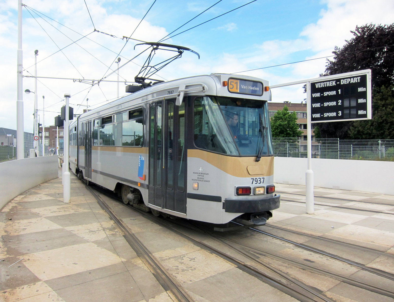 transpress nz: Brussels trams, Belgium